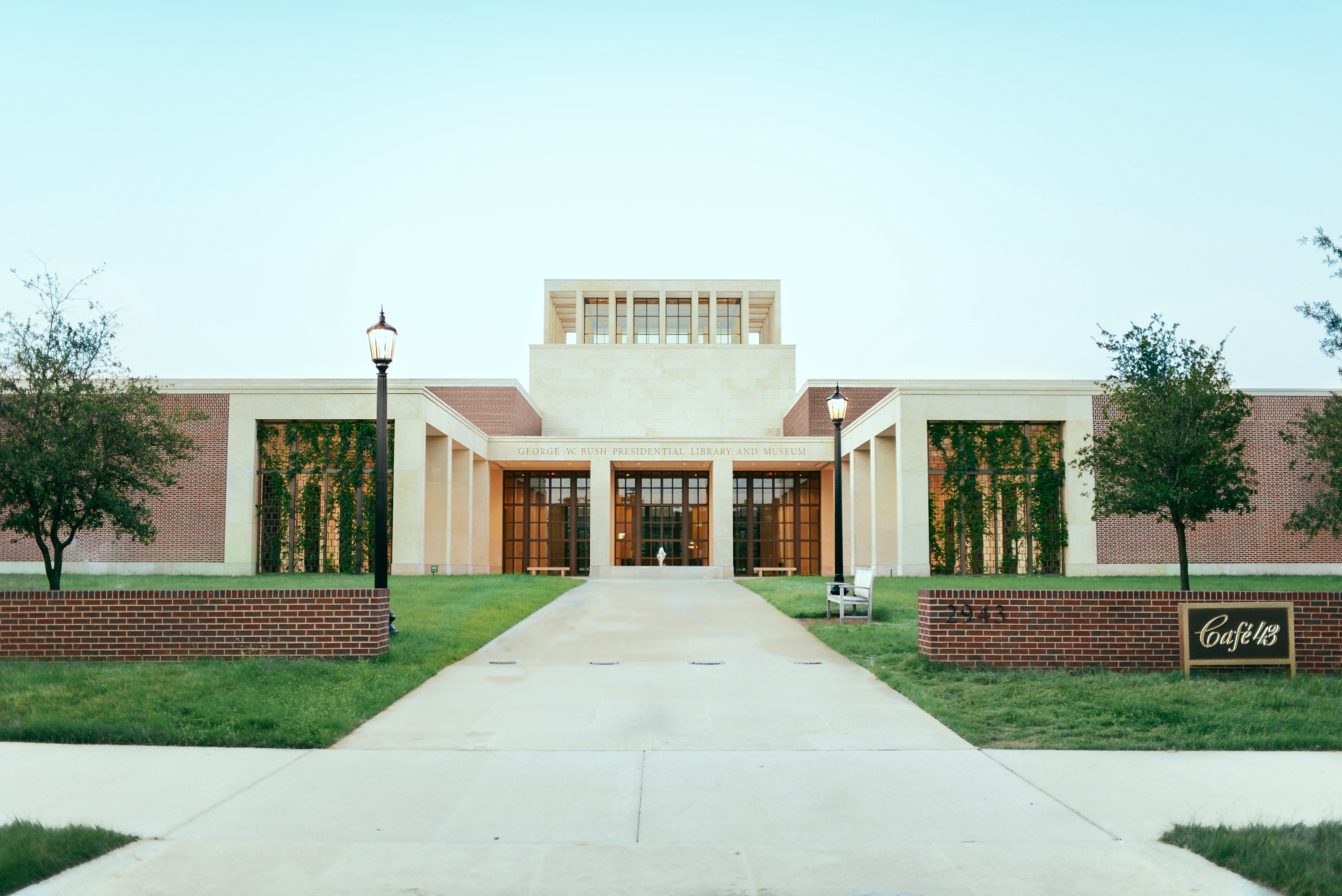 The George W. Bush Presidential Library and Museum Closed During ...